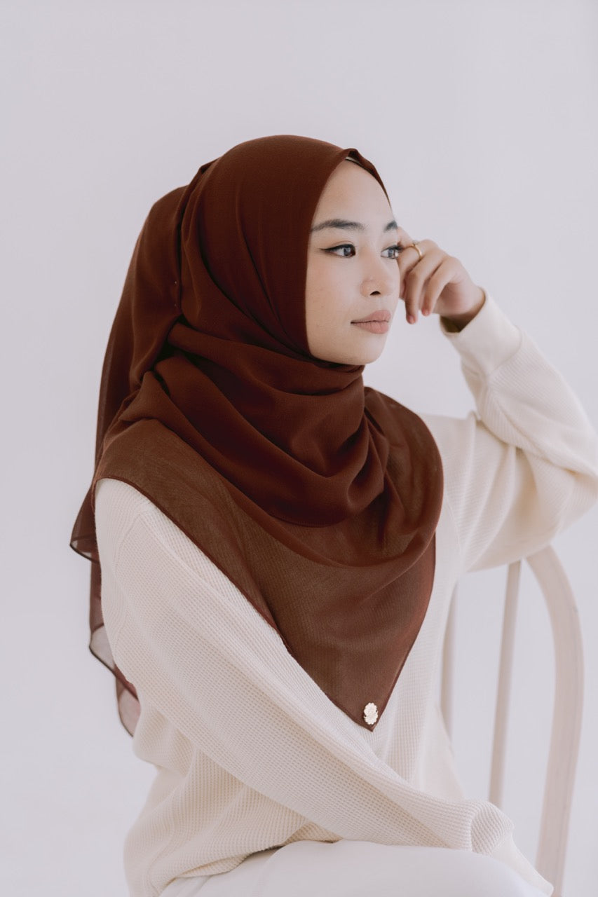 Cloud in Walnut – Muse by Sem Studio